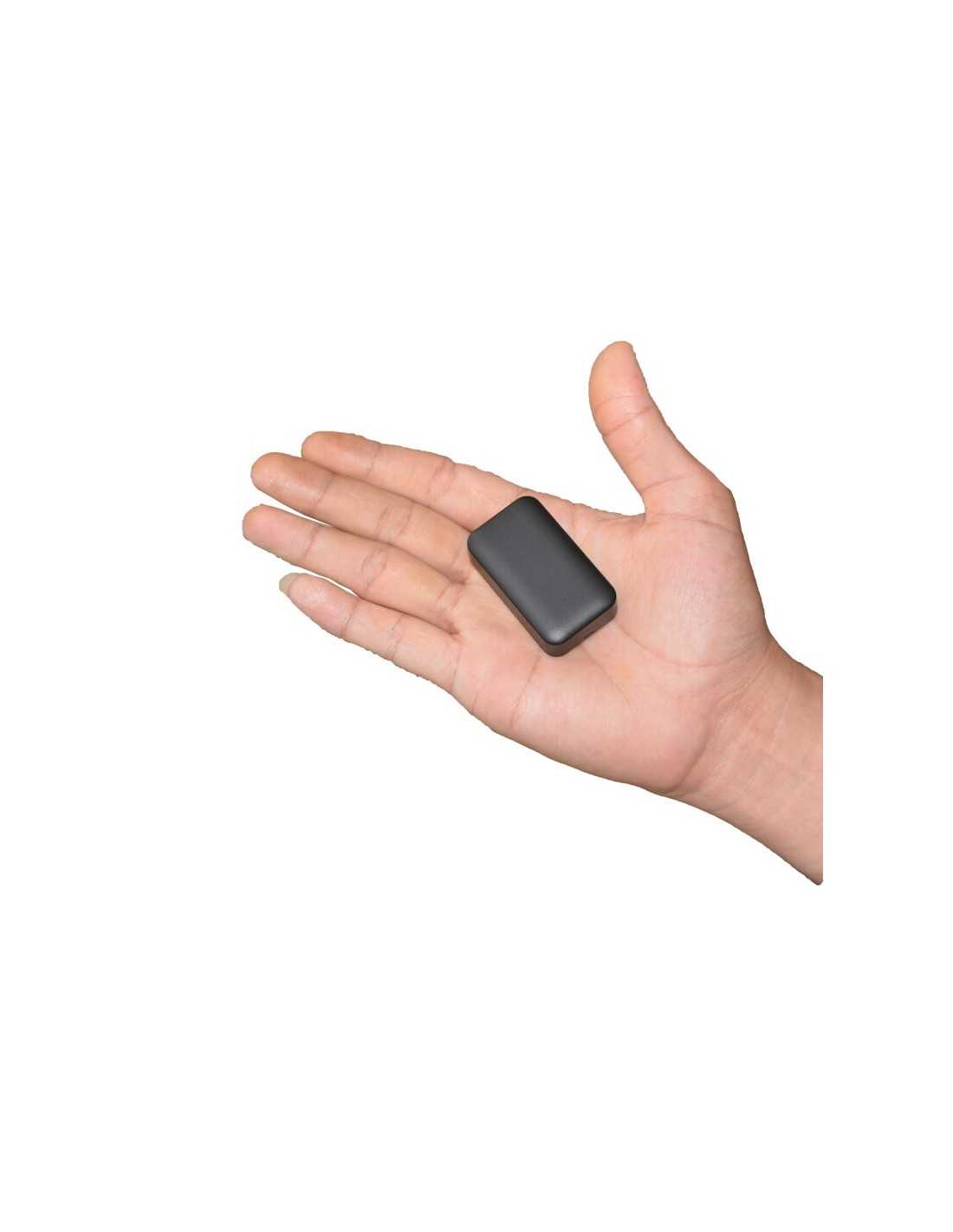 Micro GSM avec detection de voix et localisation